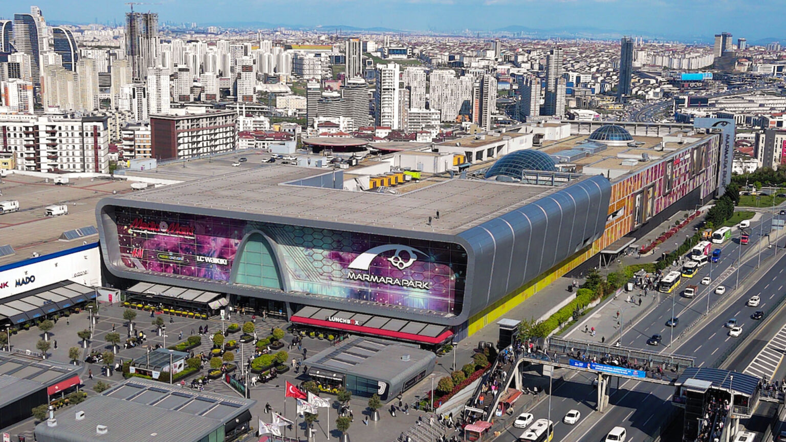 MARMARA PARK AVM – UK Uzay Konstrüksiyon Sistemleri